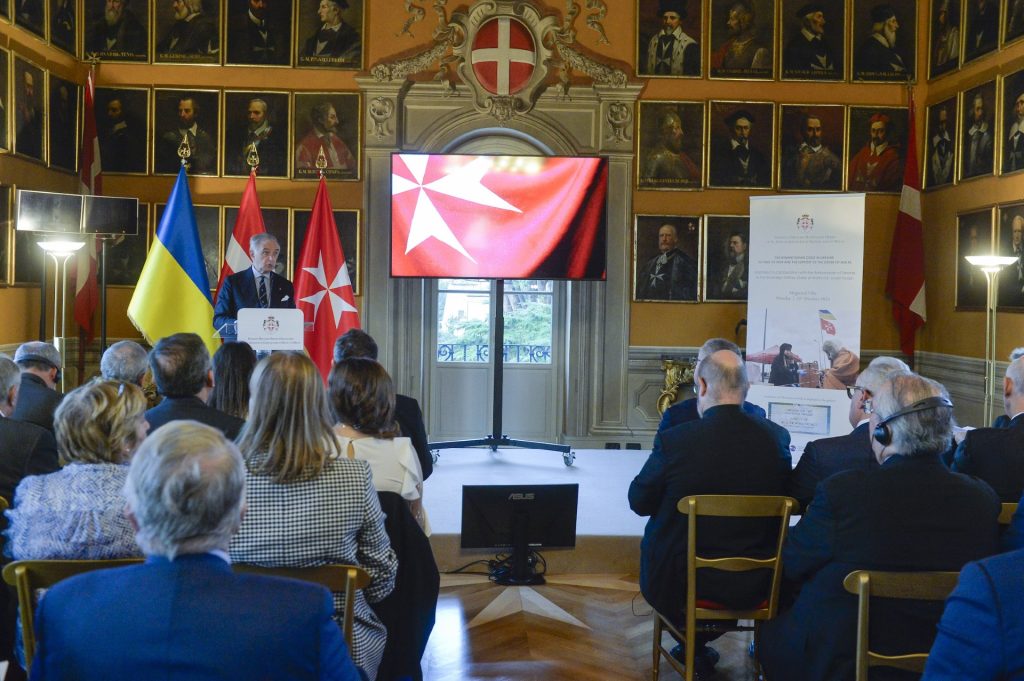 The humanitarian crisis in Ukraine in times of war and support of the ...